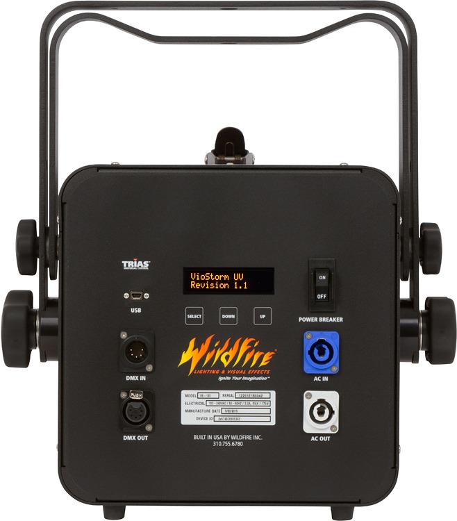 Black Light LED Fixture Matches that of a Metal-Halide Long Throw